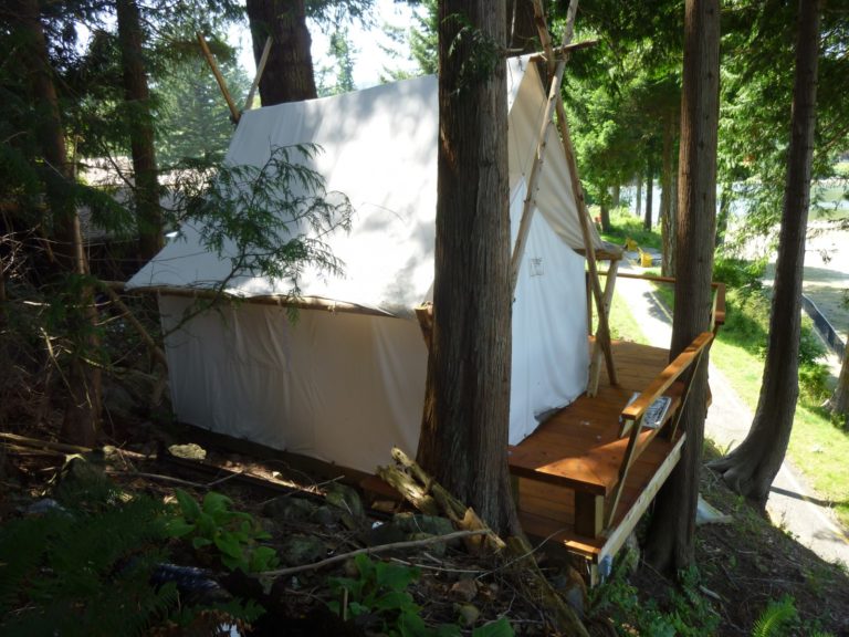 Prospector Style Tents - Tenting in Luxury
