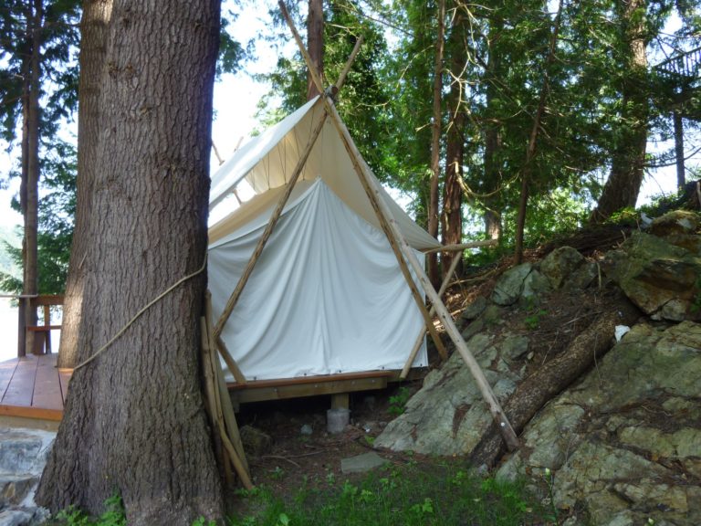 Prospector Style Tents - Tenting in Luxury