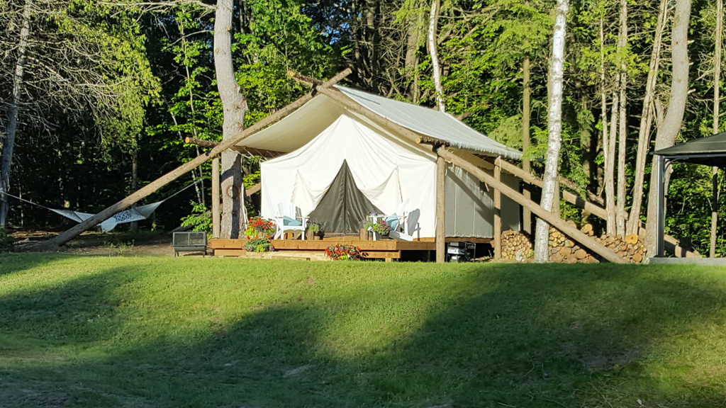 Prospector Style Tents - Tenting in Luxury