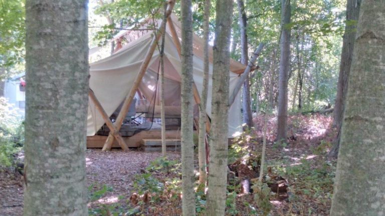 Prospector Style Tents - Tenting in Luxury